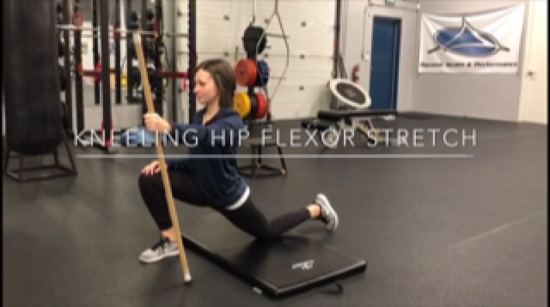 #FitnessFriday Ι The Kneeling Hip Flexor Stretch