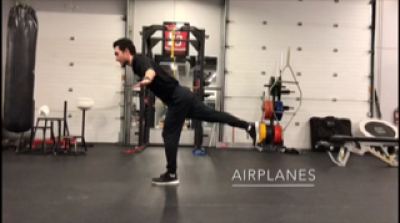 #FitnessFriday Ι Airplanes